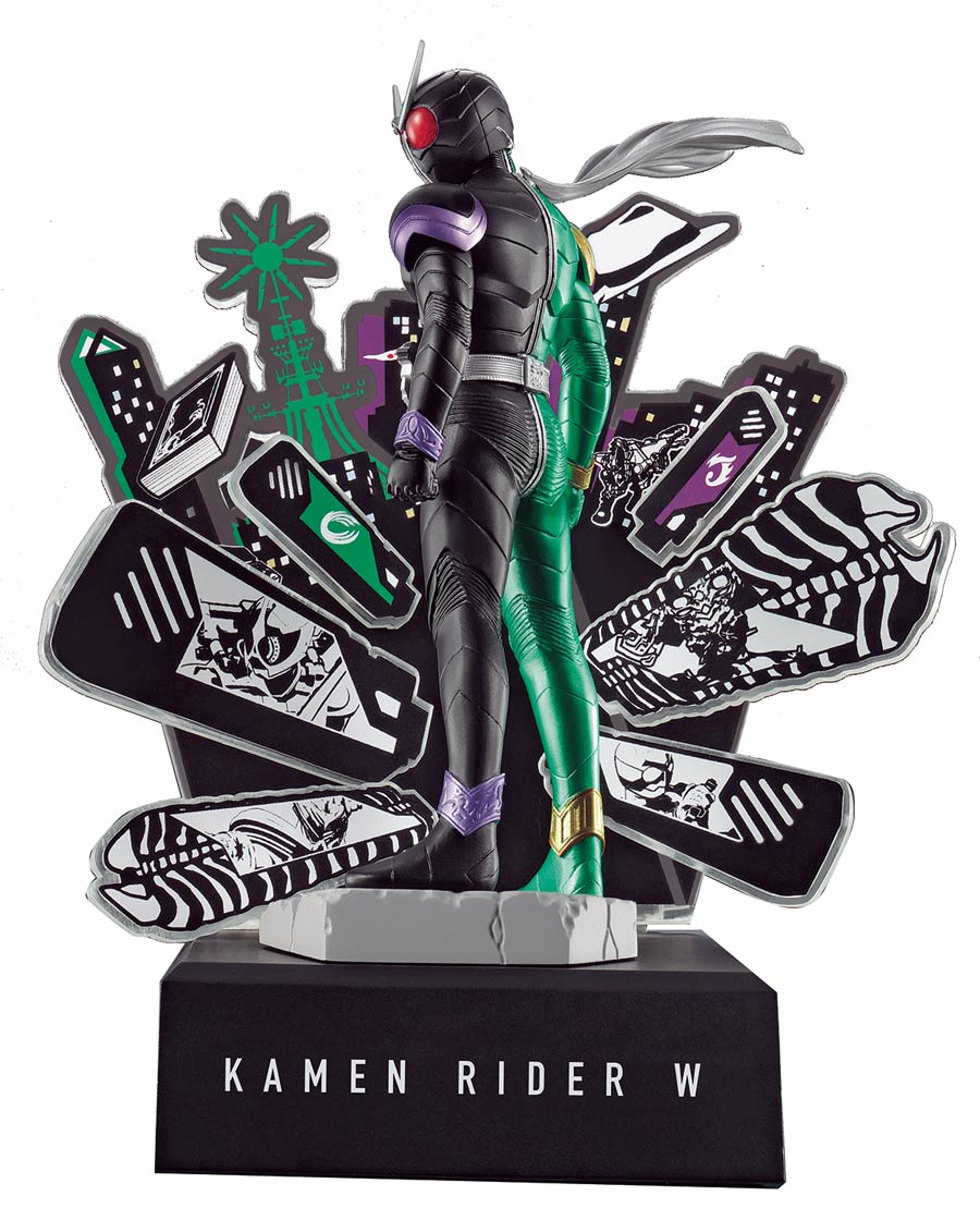Kamen Rider OOO 10th Anniversary Kamen Rider W Ichiban Figure