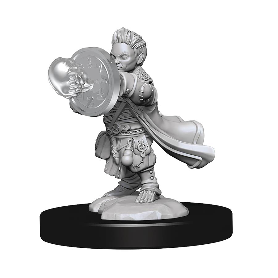 Pathfinder Battles Deep Cuts Miniature - Halfling Wizard Male